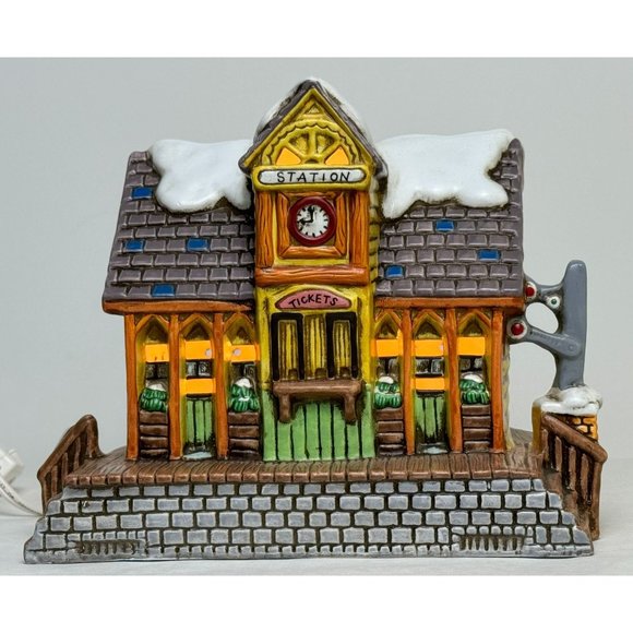 Lefton | Holiday | Vintage Lefton Colonial Village Old Time Train ...